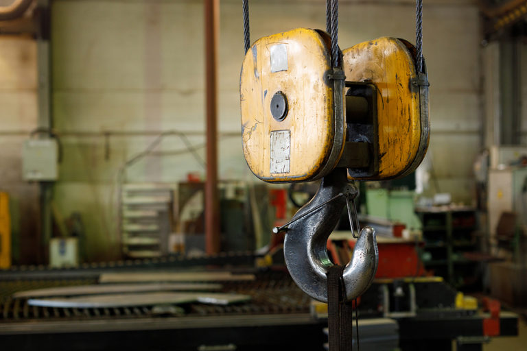 Crane Manufacturers Expert Tips for Using Hooks - SISSCO Hoist